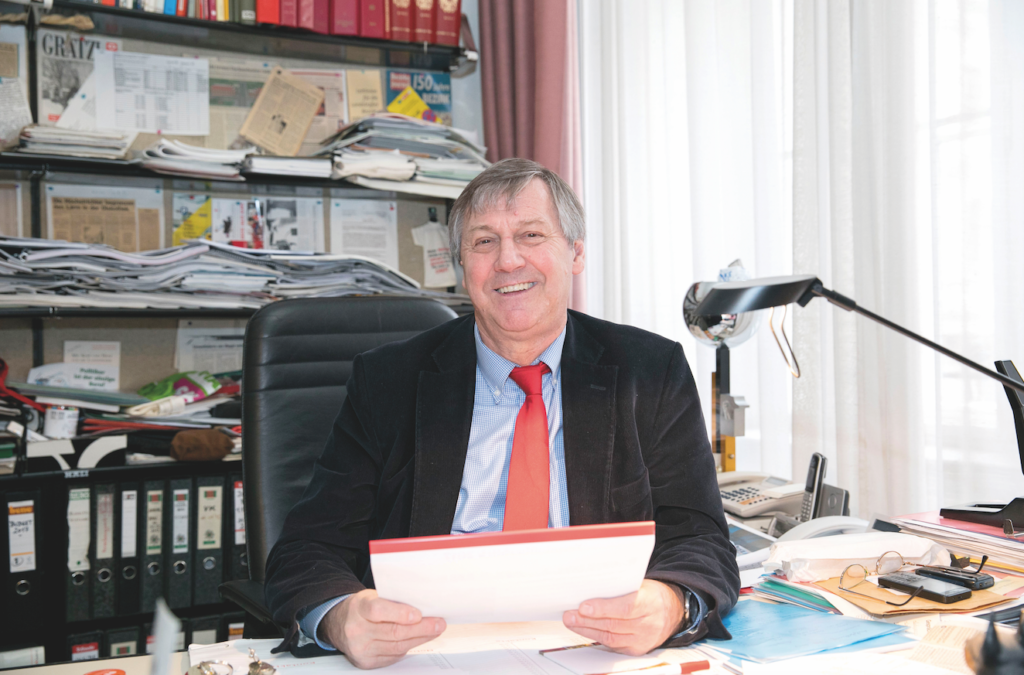 Bezirksvorsteher Erich Hohenberger über seine Vorhaben: „Wir sanieren ...